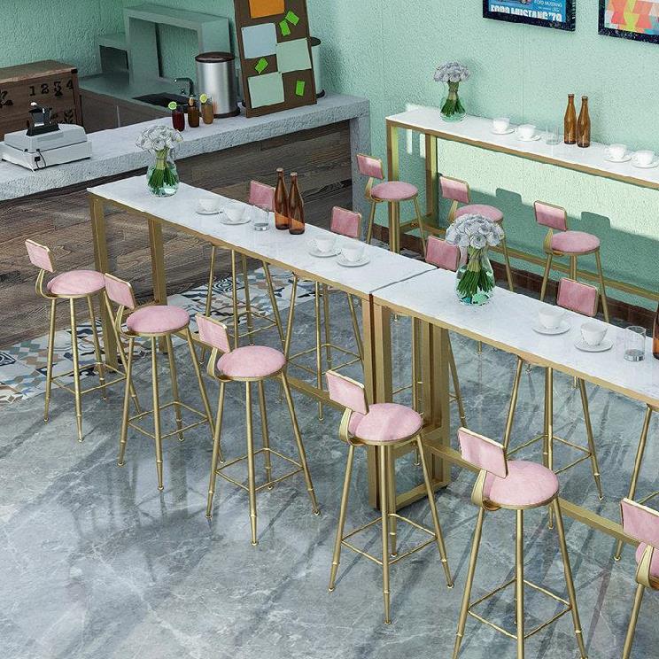 Bar table, milk tea shop, bar table against the wall, wooden mala tang ...